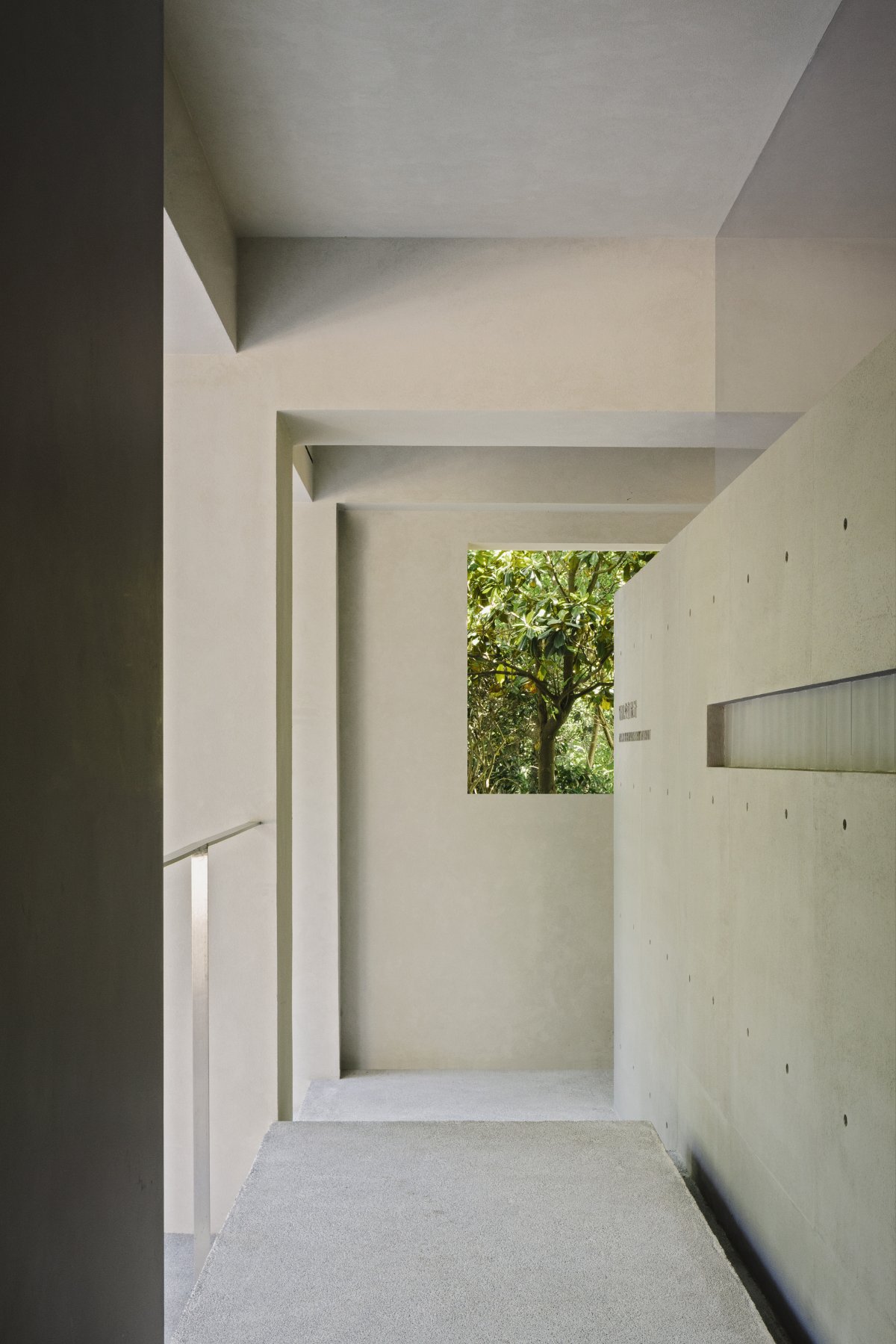 YINJISPACE - Yanji Studio x Yanji Design Studio